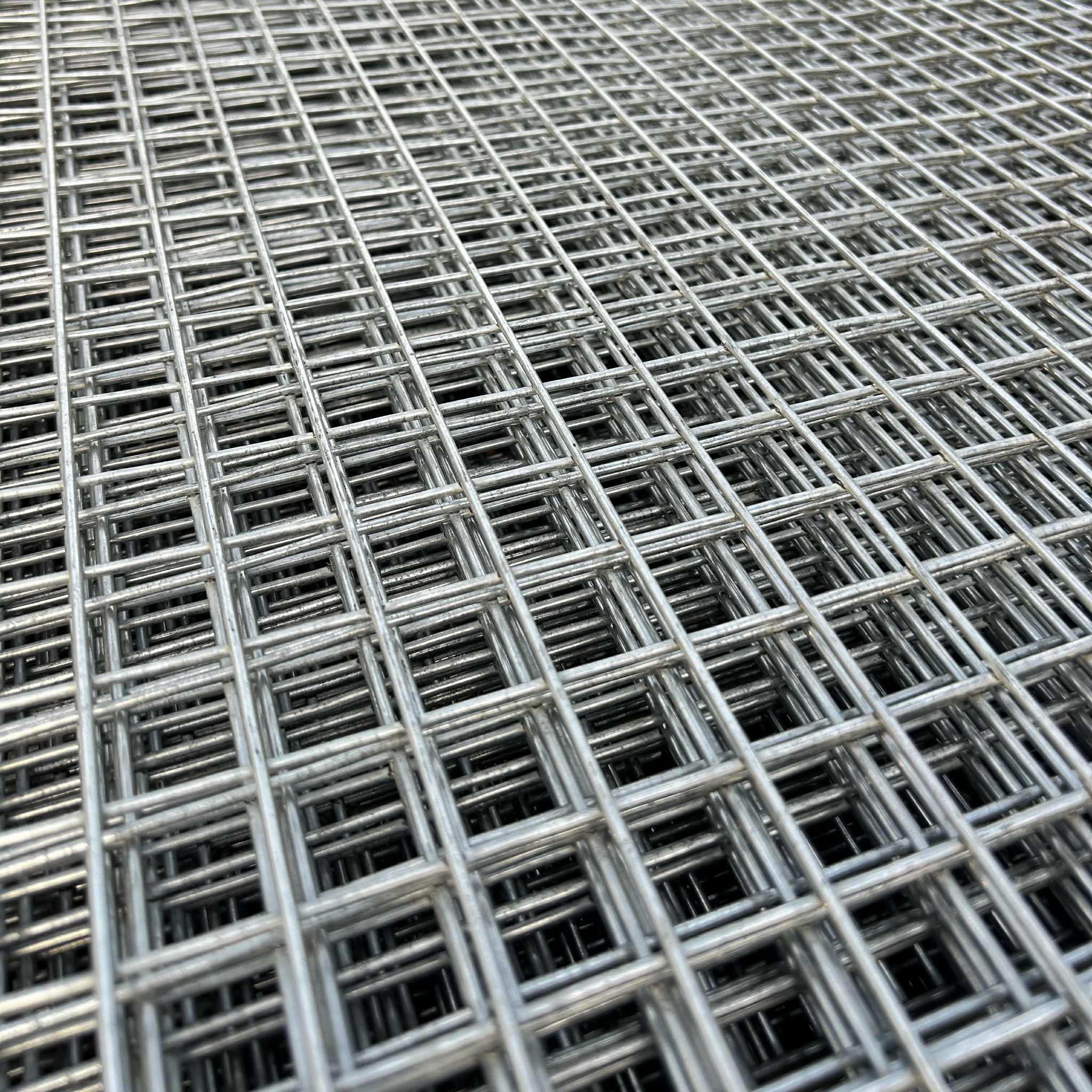 Galvanised Mesh – Tiaro Steel